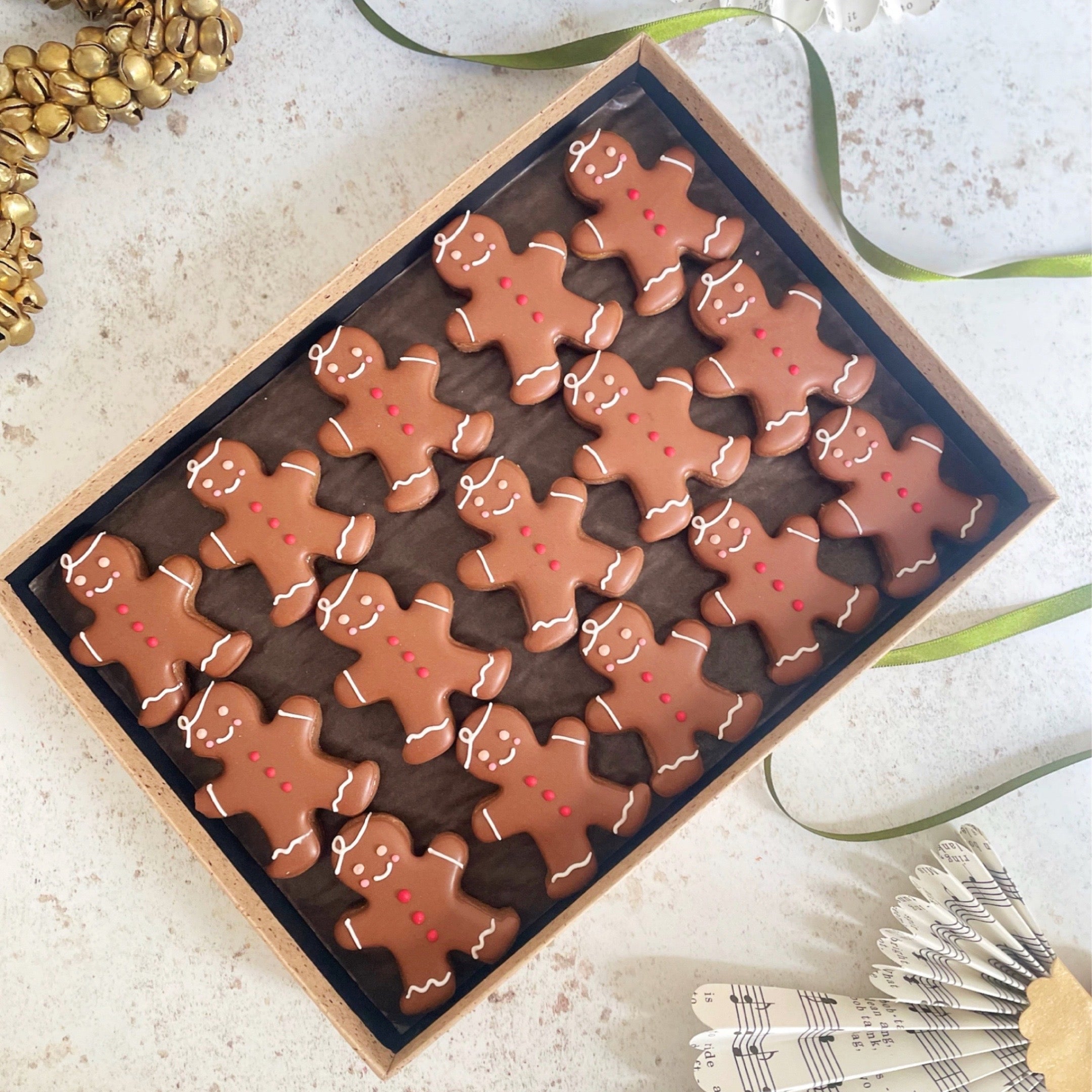 Gingerbread Men Gift Box – Resident Artisan
